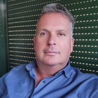 "Ik wilde meer betekenen voor iemand anders." - Markant